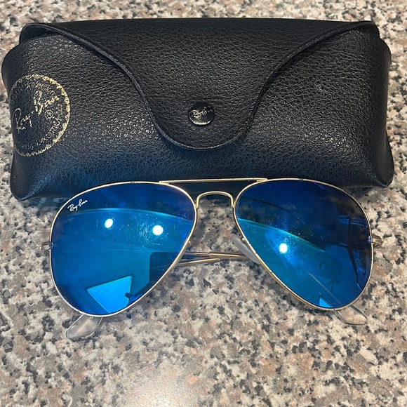 Ray-Ban | Accessories | Ray Ban Aviator Flash Lenses Sunglasses | Poshmark